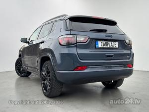 Blue Jeep Compass 2022 in Tallinn, with an engine capacity of 1.30 L and mileage of 139 thousand km for 19999 €, photo 10 on AUTOMOTO.COM.LV