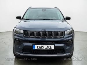 Blue Jeep Compass 2022 in Tallinn, with an engine capacity of 1.30 L and mileage of 139 thousand km for 19999 €, photo 12 on AUTOMOTO.COM.LV
