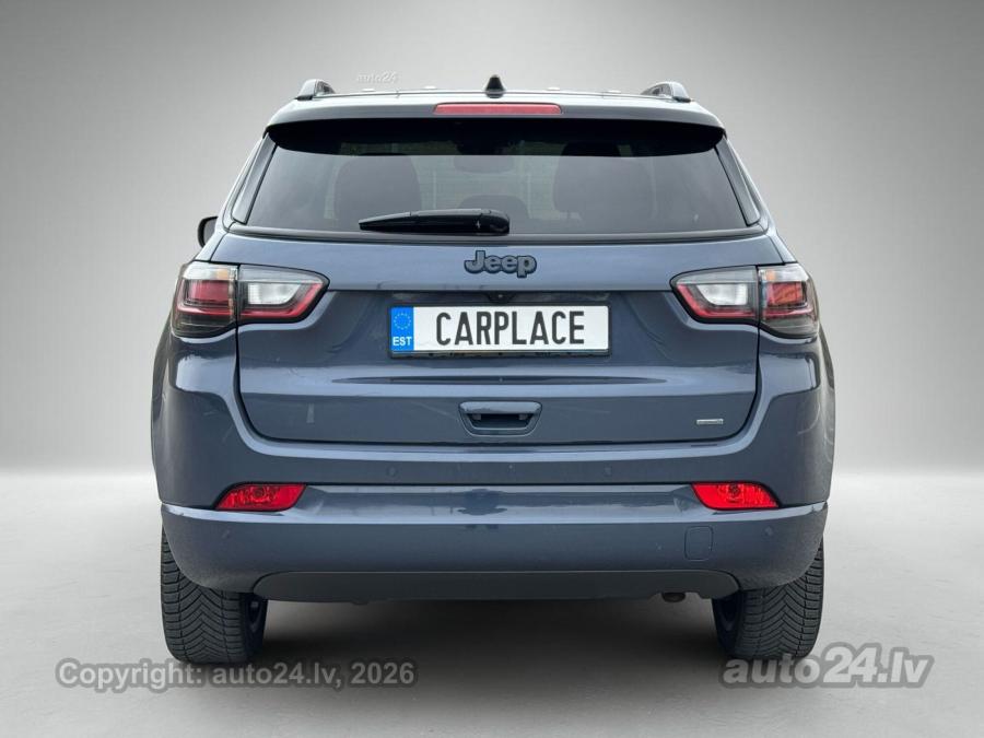 Blue Jeep Compass 2022 in Tallinn, with an engine capacity of 1.30 L and mileage of 139 thousand km for 19999 €, photo 13 on AUTOMOTO.COM.LV