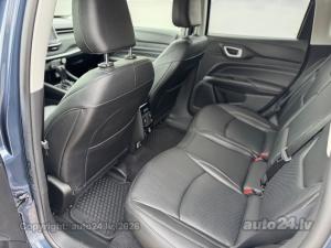 Blue Jeep Compass 2022 in Tallinn, with an engine capacity of 1.30 L and mileage of 139 thousand km for 19999 €, photo 19 on AUTOMOTO.COM.LV