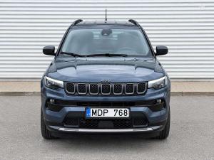 Blue Jeep Compass 2022 in Vilnius, with an engine capacity of 1.33 L and mileage of 131 thousand km for 16950 €, photo 6 on AUTOMOTO.COM.LV