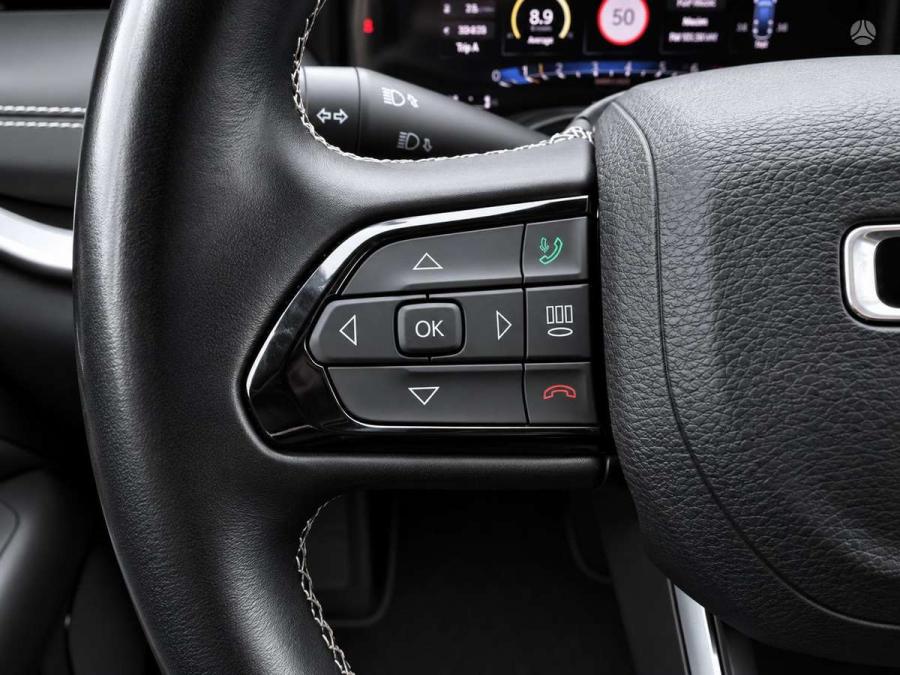 Blue Jeep Compass 2022 in Vilnius, with an engine capacity of 1.33 L and mileage of 131 thousand km for 16950 €, photo 15 on AUTOMOTO.COM.LV
