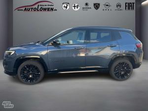 Blue Jeep Compass 2023 in Kaunas, with an engine capacity of 1.50 L and mileage of 20 thousand km for 27293 €, photo 2 on AUTOMOTO.COM.LV