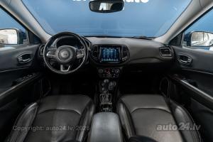 Zils Jeep Compass 2020 Tallina, ar dzinēja tilpumu 1.40 L un nobraukumu 75 tūkst. km par 16750 €, foto 8 vietnē AUTOMOTO.COM.LV