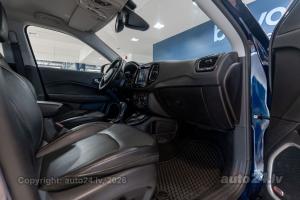 Zils Jeep Compass 2020 Tallina, ar dzinēja tilpumu 1.40 L un nobraukumu 75 tūkst. km par 16750 €, foto 12 vietnē AUTOMOTO.COM.LV