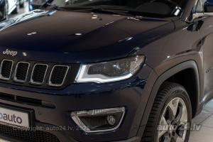 Zils Jeep Compass 2020 Tallina, ar dzinēja tilpumu 1.40 L un nobraukumu 75 tūkst. km par 16750 €, foto 16 vietnē AUTOMOTO.COM.LV