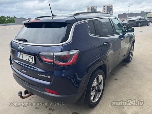 Zils Jeep Compass 2020 Tallina, ar dzinēja tilpumu 1.40 L un nobraukumu 113 tūkst. km par 12995 €, foto 5 vietnē AUTOMOTO.COM.LV