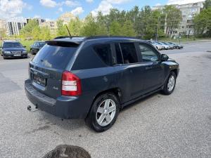 Jeep Compass 2006 in Vilnius, with an engine capacity of 2.00 L and mileage of 299 thousand km for 1100 €, photo 6 on AUTOMOTO.COM.LV
