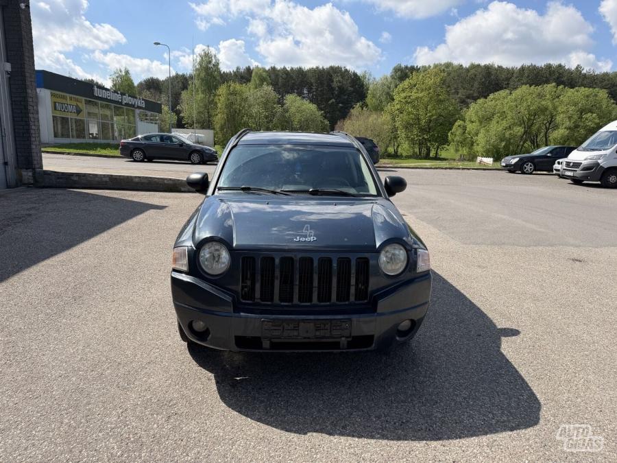 Jeep Compass 2006 in Vilnius, with an engine capacity of 2.00 L and mileage of 299 thousand km for 1100 €, photo 11 on AUTOMOTO.COM.LV