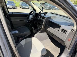 Jeep Compass 2006 in Vilnius, with an engine capacity of 2.00 L and mileage of 299 thousand km for 1100 €, photo 12 on AUTOMOTO.COM.LV