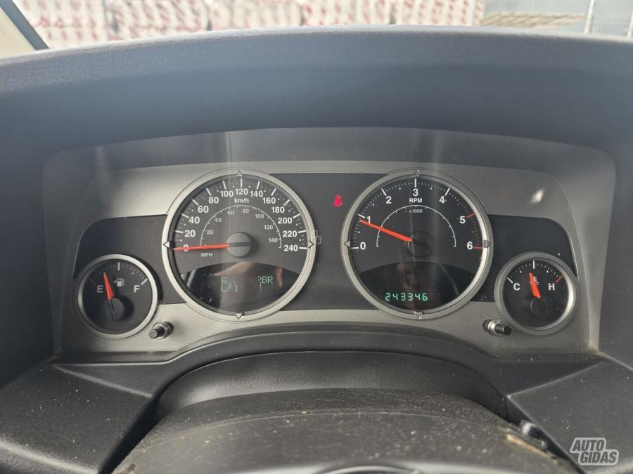 Jeep Compass 2007 Šauļi, ar dzinēja tilpumu 2.00 L un nobraukumu 243 tūkst. km par 1550 €, foto 14 vietnē AUTOMOTO.COM.LV