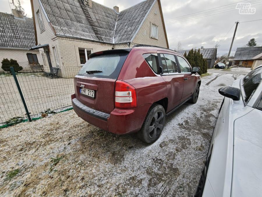 Jeep Compass 2008 in Kaisiadorys, with an engine capacity of 2.40 L and mileage of 280 thousand km for 1700 €, photo 2 on AUTOMOTO.COM.LV