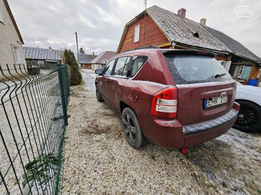 Jeep Compass 2008 in Kaisiadorys, with an engine capacity of 2.40 L and mileage of 280 thousand km for 1700 €, photo 3 on AUTOMOTO.COM.LV