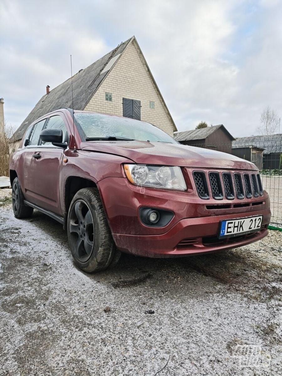 Jeep Compass 2008 in Kaisiadorys, with an engine capacity of 2.40 L and mileage of 280 thousand km for 1700 €, photo 6 on AUTOMOTO.COM.LV