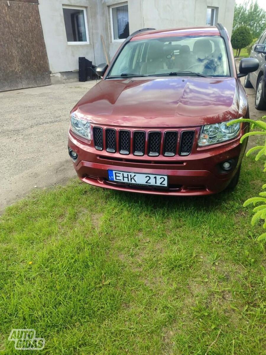 Jeep Compass 2008 in Kaisiadorys, with an engine capacity of 2.40 L and mileage of 235 thousand km for 2150 €, photo 1 on AUTOMOTO.COM.LV