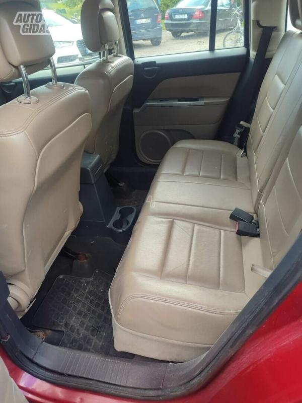Jeep Compass 2008 in Kaisiadorys, with an engine capacity of 2.40 L and mileage of 235 thousand km for 2150 €, photo 7 on AUTOMOTO.COM.LV