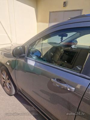 Jeep Compass 2012 Narva, ar dzinēja tilpumu 2.40 L un nobraukumu 0 tūkst. km par 4300 €, foto 5 vietnē AUTOMOTO.COM.LV