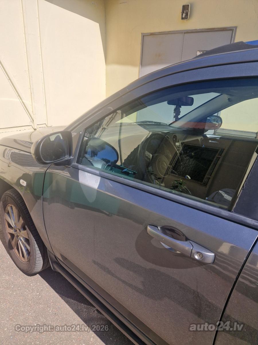 Jeep Compass 2012 Narva, ar dzinēja tilpumu 2.40 L un nobraukumu 0 tūkst. km par 4300 €, foto 5 vietnē AUTOMOTO.COM.LV
