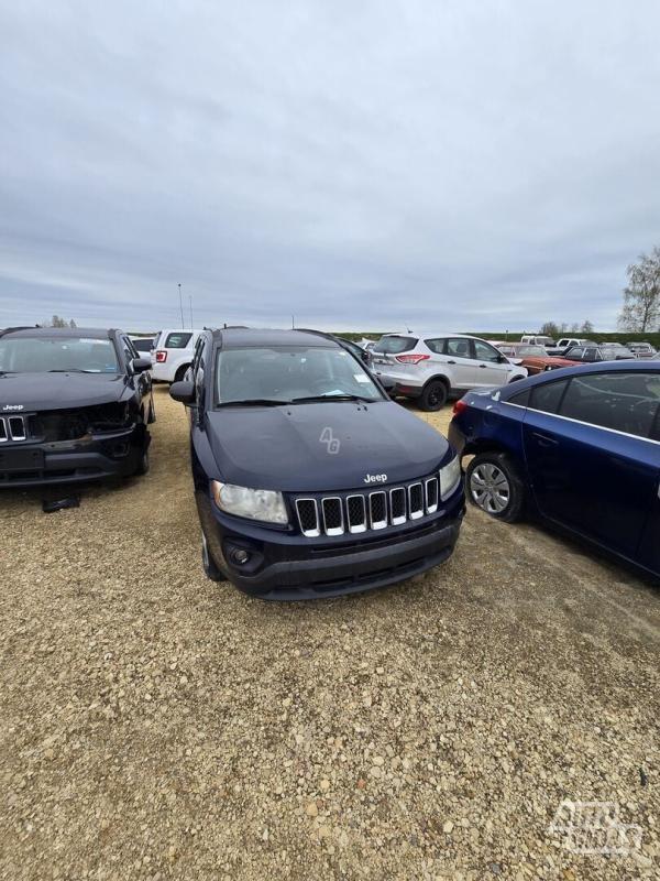 Jeep Compass 2016 in Siauliai, with an engine capacity of 2.00 L and mileage of 263 thousand km for 1600 €, photo 11 on AUTOMOTO.COM.LV