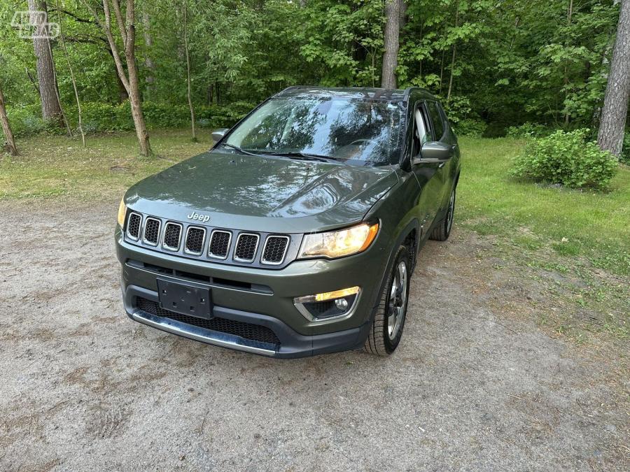 Jeep Compass 2018 in Vilnius, with an engine capacity of 2.40 L and mileage of 200 thousand km for 7400 €, photo 3 on AUTOMOTO.COM.LV