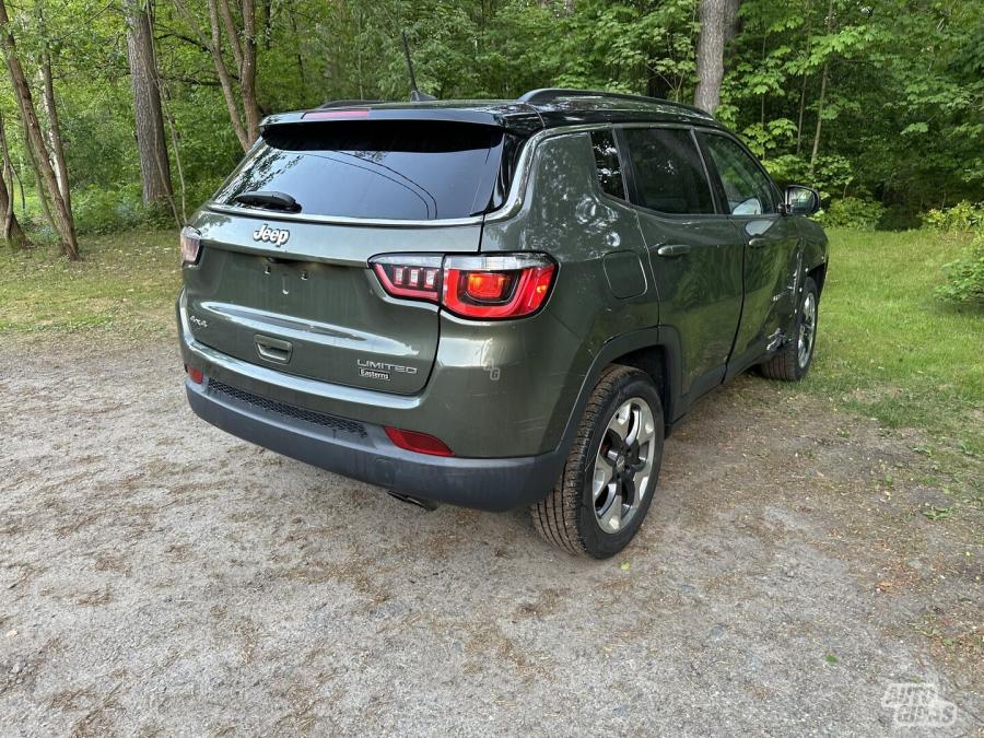 Jeep Compass 2018 in Vilnius, with an engine capacity of 2.40 L and mileage of 200 thousand km for 7400 €, photo 6 on AUTOMOTO.COM.LV