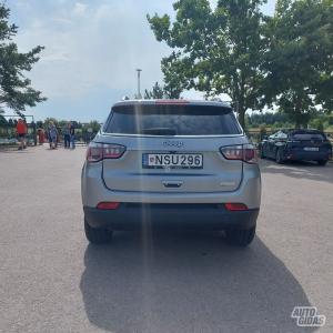 Jeep Compass 2020 in Kaunas, with an engine capacity of 2.40 L and mileage of 107 thousand km for 15100 €, photo 7 on AUTOMOTO.COM.LV