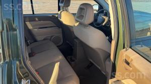 Zaļš Jeep Compass 2008 Rīga, ar dzinēja tilpumu 2.40 L un nobraukumu 0 tūkst. km par 2999 €, foto 22 vietnē AUTOMOTO.COM.LV