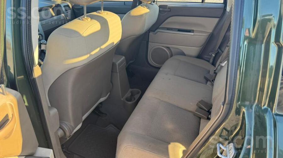 Zaļš Jeep Compass 2008 Rīga, ar dzinēja tilpumu 2.40 L un nobraukumu 0 tūkst. km par 2999 €, foto 23 vietnē AUTOMOTO.COM.LV