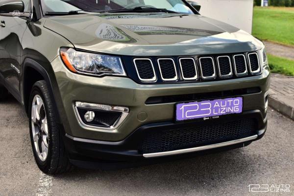Green Jeep Compass 2020 in Kretinga, with an engine capacity of 2.36 L and mileage of 52 thousand km for 16999 €, photo 6 on AUTOMOTO.COM.LV