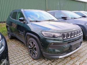 Green Jeep Compass 2021 in Kaunas, with an engine capacity of 1.30 L and mileage of 26 thousand km for 22379 €, photo  on AUTOMOTO.COM.LV