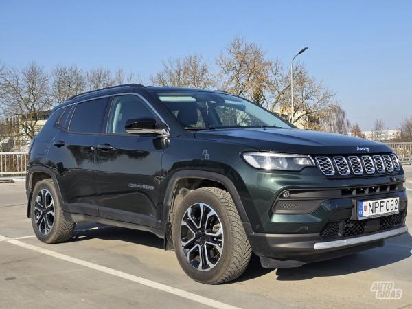 Zaļš Jeep Compass 2021 Viļņa, ar dzinēja tilpumu 1.30 L un nobraukumu 152 tūkst. km par 17000 €, foto 1 vietnē AUTOMOTO.COM.LV