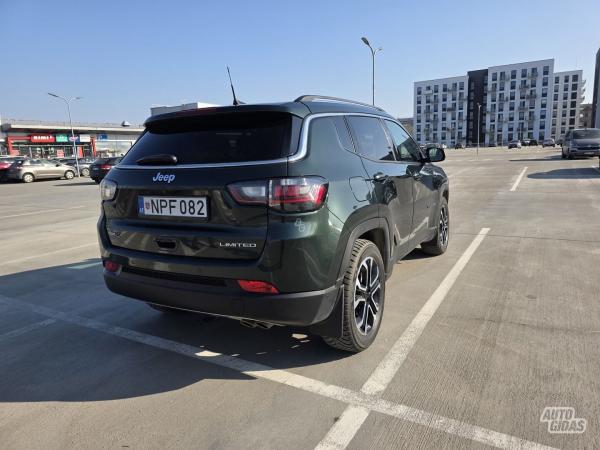 Zaļš Jeep Compass 2021 Viļņa, ar dzinēja tilpumu 1.30 L un nobraukumu 152 tūkst. km par 17000 €, foto 7 vietnē AUTOMOTO.COM.LV