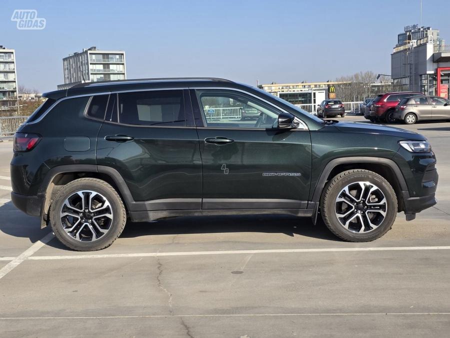 Zaļš Jeep Compass 2021 Viļņa, ar dzinēja tilpumu 1.30 L un nobraukumu 152 tūkst. km par 17000 €, foto 8 vietnē AUTOMOTO.COM.LV