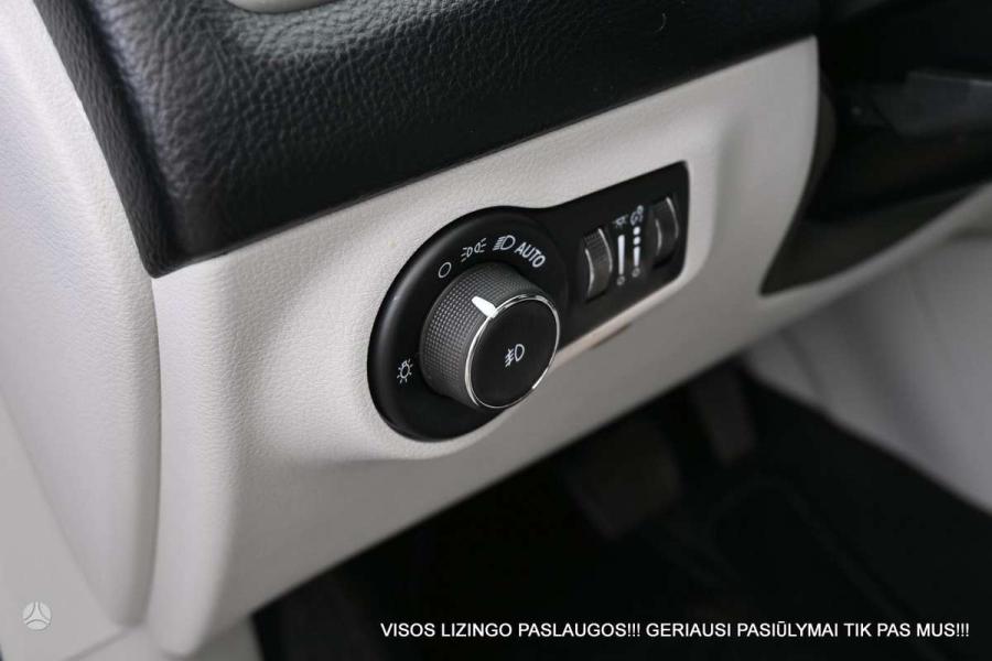 Zaļš Jeep Compass 2021 Kretinga, ar dzinēja tilpumu 2.36 L un nobraukumu 109 tūkst. km par 14199 €, foto 24 vietnē AUTOMOTO.COM.LV