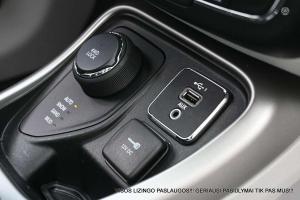 Zaļš Jeep Compass 2021 Kretinga, ar dzinēja tilpumu 2.36 L un nobraukumu 109 tūkst. km par 14199 €, foto 27 vietnē AUTOMOTO.COM.LV