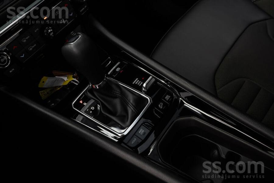 Zaļš Jeep Compass 2025 Jelgava, ar dzinēja tilpumu 1.40 L un nobraukumu 0 tūkst. km par 21500 €, foto 23 vietnē AUTOMOTO.COM.LV