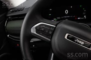 Zaļš Jeep Compass 2025 Jelgava, ar dzinēja tilpumu 1.40 L un nobraukumu 0 tūkst. km par 21500 €, foto 35 vietnē AUTOMOTO.COM.LV