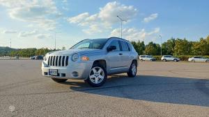 Grey Jeep Compass 2007 in Vilnius, with an engine capacity of 2.36 L and mileage of 165 thousand km for 3000 €, photo 4 on AUTOMOTO.COM.LV