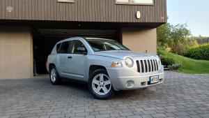 Grey Jeep Compass 2007 in Vilnius, with an engine capacity of 2.36 L and mileage of 165 thousand km for 3000 €, photo 6 on AUTOMOTO.COM.LV