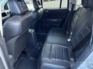 Pelēks Jeep Compass 2010 Rīga, ar dzinēja tilpumu 2.00 L un nobraukumu 245 tūkst. km par 2250 €, foto 7 vietnē AUTOMOTO.COM.LV