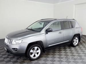 Pelēks Jeep Compass 2011 Tallina, ar dzinēja tilpumu 2.40 L un nobraukumu 172 tūkst. km par 3999 €, foto 3 vietnē AUTOMOTO.COM.LV