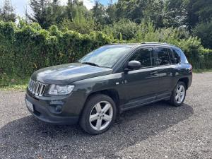 Pelēks Jeep Compass 2011 Rīga, ar dzinēja tilpumu 2.20 L un nobraukumu 227 tūkst. km par 2650 €, foto 1 vietnē AUTOMOTO.COM.LV