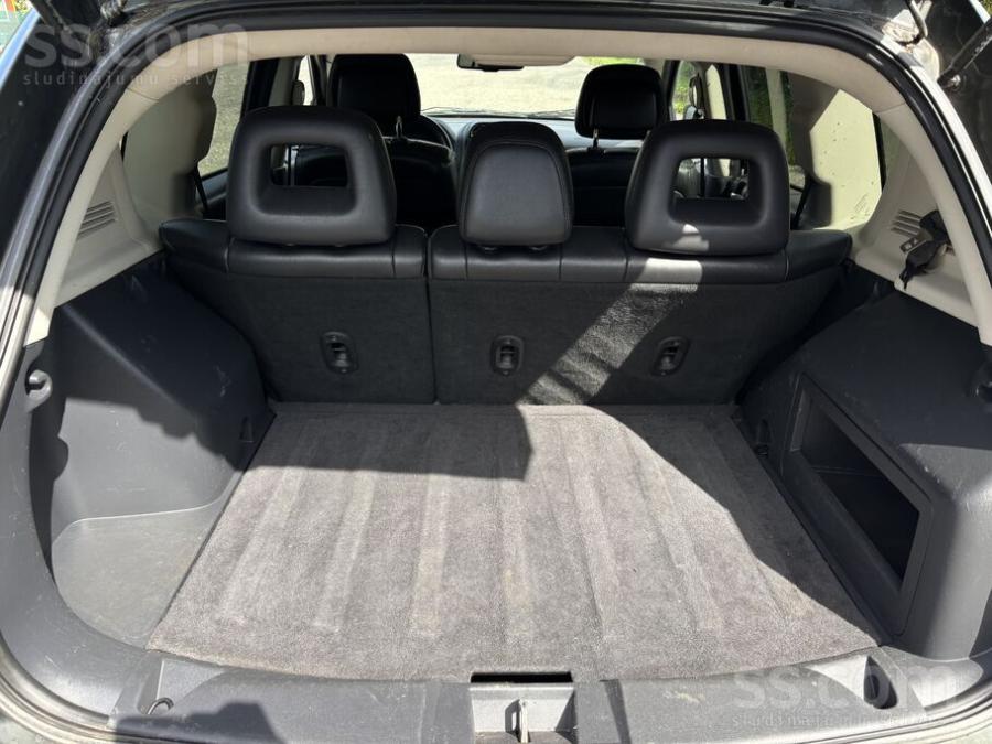 Pelēks Jeep Compass 2011 Rīga, ar dzinēja tilpumu 2.20 L un nobraukumu 227 tūkst. km par 2650 €, foto 14 vietnē AUTOMOTO.COM.LV