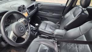 Grey Jeep Compass 2012 in Riga, with an engine capacity of 2.20 L and mileage of 0 thousand km for 4800 €, photo 9 on AUTOMOTO.COM.LV
