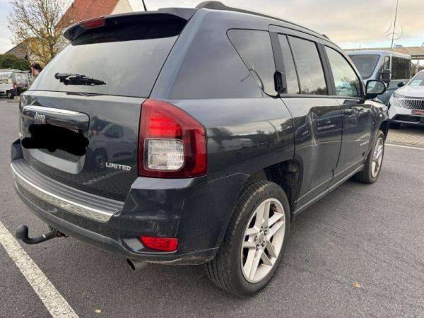 Pelēks Jeep Compass 2013 Šauļi, ar dzinēja tilpumu 2.14 L un nobraukumu 270 tūkst. km par 2800 €, foto 5 vietnē AUTOMOTO.COM.LV