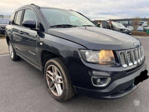 Pelēks Jeep Compass 2013 Šauļi, ar dzinēja tilpumu 2.14 L un nobraukumu 270 tūkst. km par 2800 €, foto 8 vietnē AUTOMOTO.COM.LV