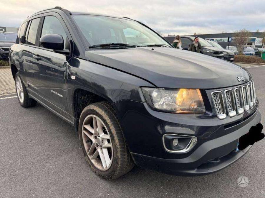 Pelēks Jeep Compass 2013 Šauļi, ar dzinēja tilpumu 2.14 L un nobraukumu 270 tūkst. km par 2800 €, foto 8 vietnē AUTOMOTO.COM.LV