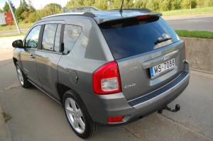 Grey Jeep Compass 2013 in Jekabpils, with an engine capacity of 2.20 L and mileage of 193 thousand km for 6000 €, photo 10 on AUTOMOTO.COM.LV