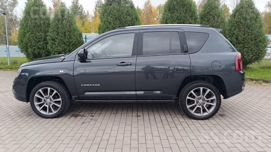 Pelēks Jeep Compass 2014 Rīga, ar dzinēja tilpumu 2.20 L un nobraukumu 195 tūkst. km par 5700 €, foto 8 vietnē AUTOMOTO.COM.LV
