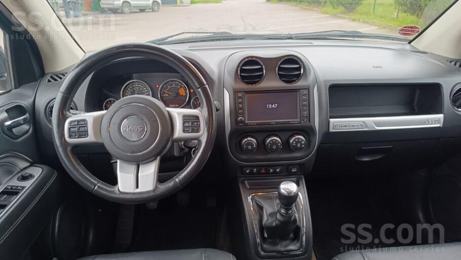 Pelēks Jeep Compass 2014 Rīga, ar dzinēja tilpumu 2.20 L un nobraukumu 195 tūkst. km par 5700 €, foto 9 vietnē AUTOMOTO.COM.LV